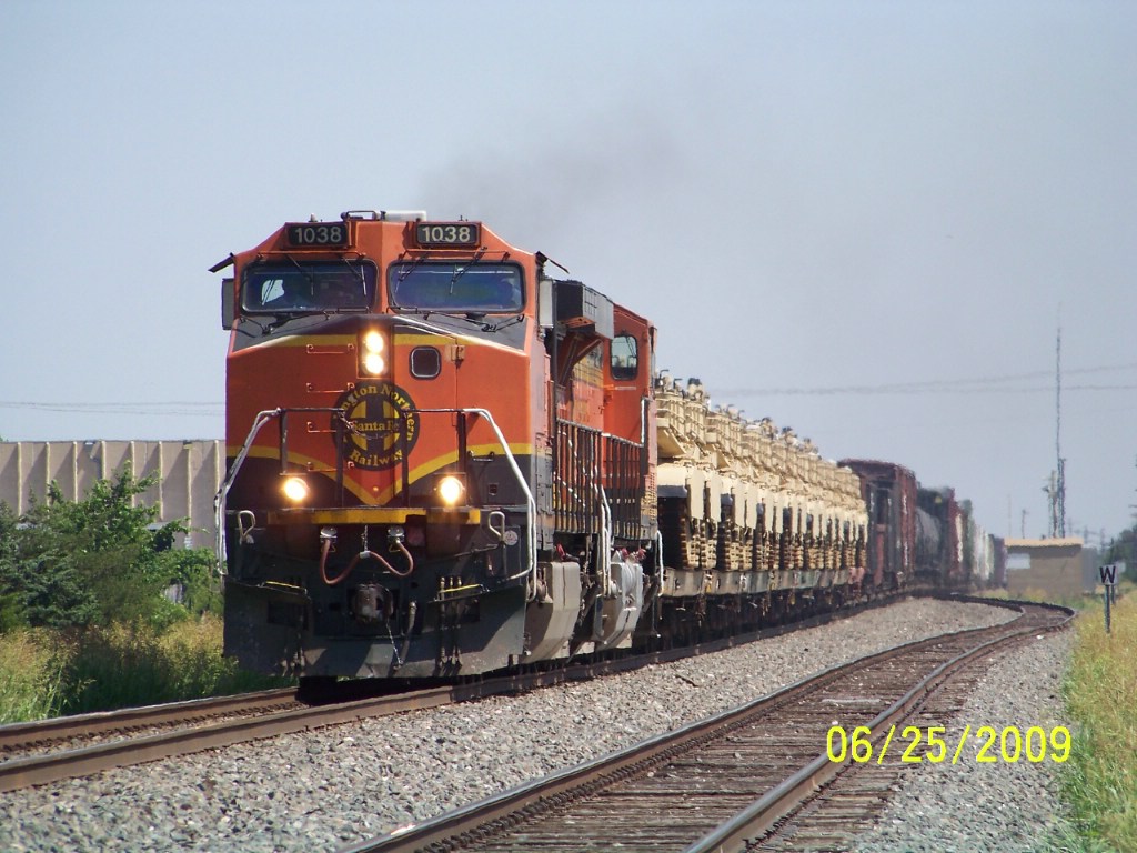 BNSF C44-9W 1038